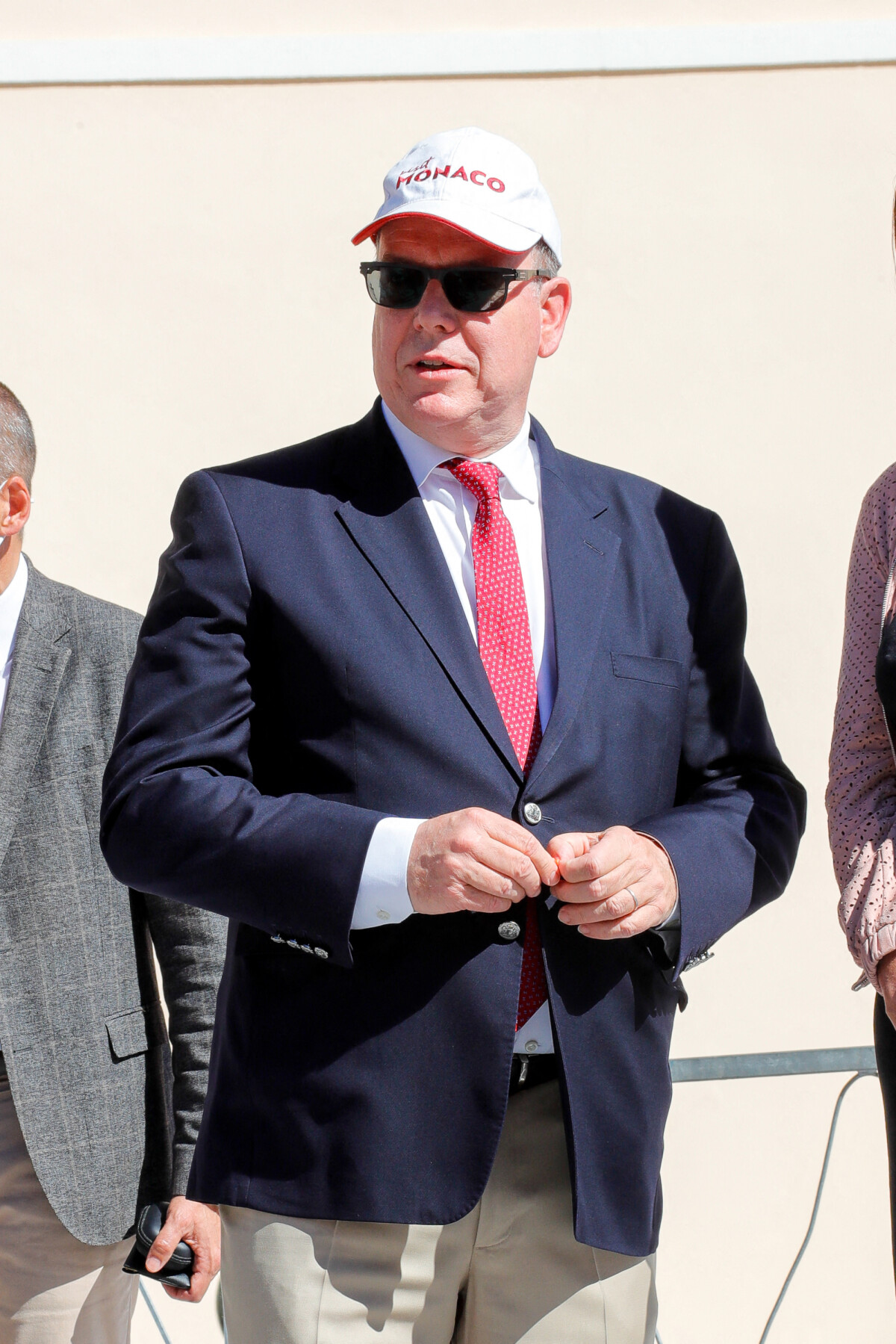 Photo : Exclusif - Le prince Albert II de Monaco au départ de l'ultra ...