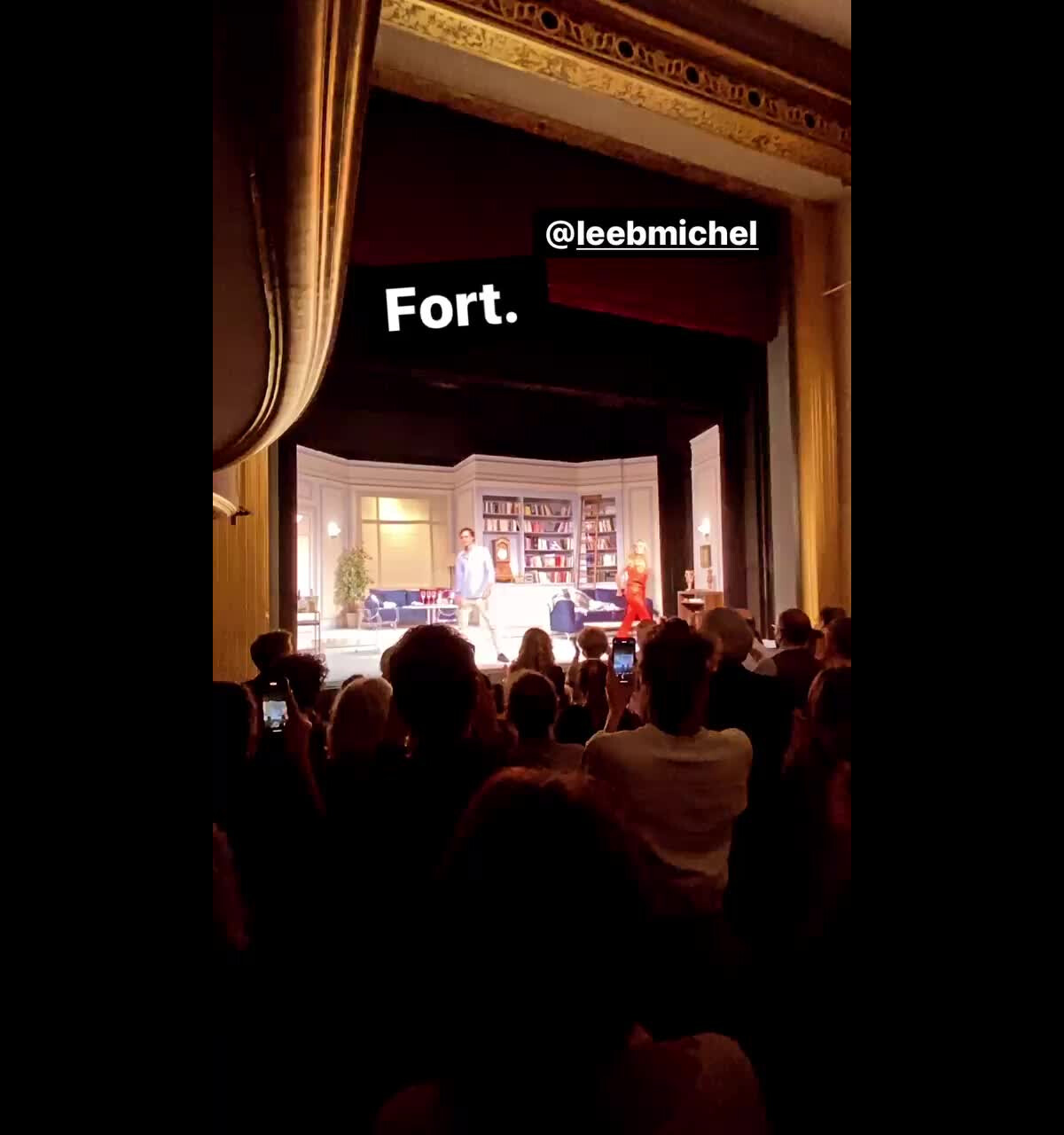 Vidéo : Tom Leeb soutient son père, Michel Leeb, au Théâtre des Champs ...