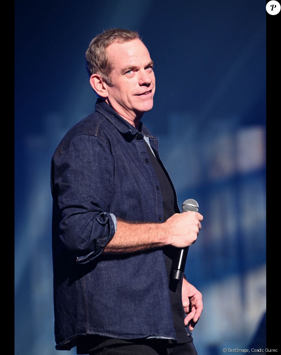 Garou retrouve Hélène Ségara, spectatrice transie de son concert avec ...