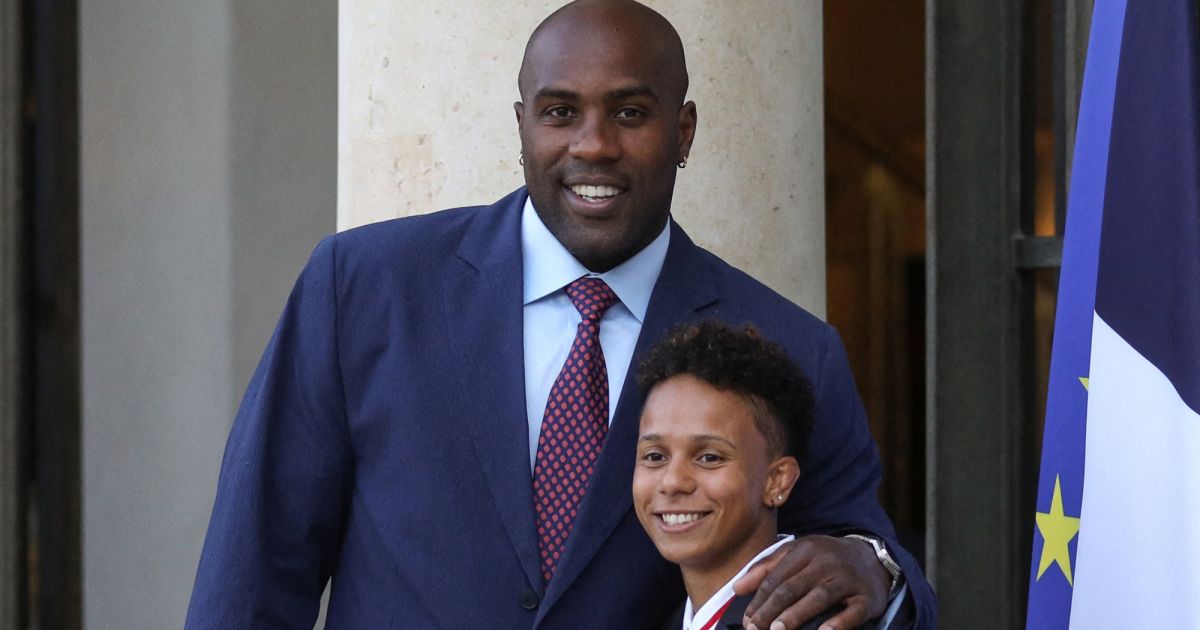 Le judoka francais Teddy Riner et son fils Eden - Cérémonie des ...