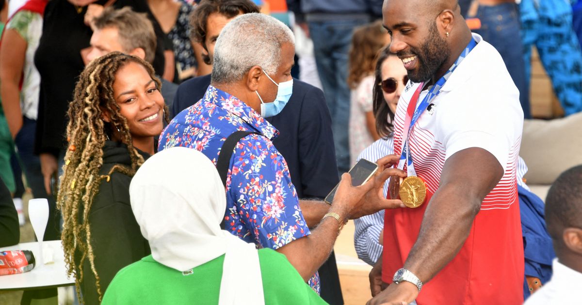 Teddy Riner, sa compagne Luthna Plocus et son père Moise Riner - Teddy ...