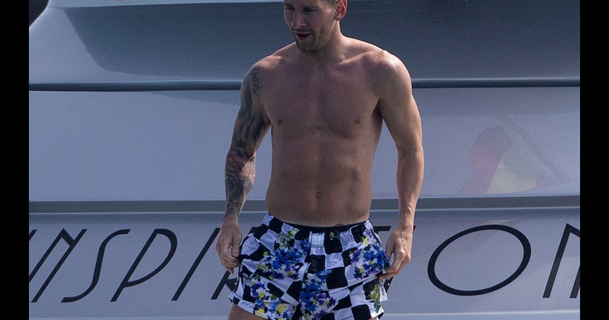 Lionel Leo Messi passe ses vacances en famille sur un yacht au large de ...
