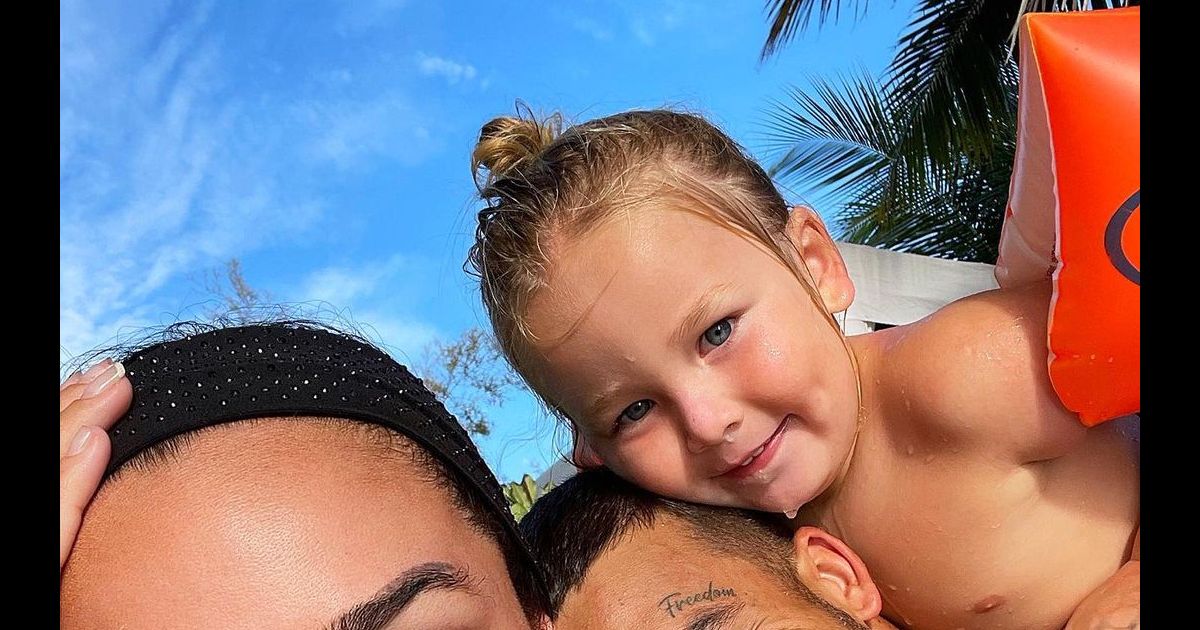 Jazz, Laurent et leur fils Cayden aux maldives - Purepeople