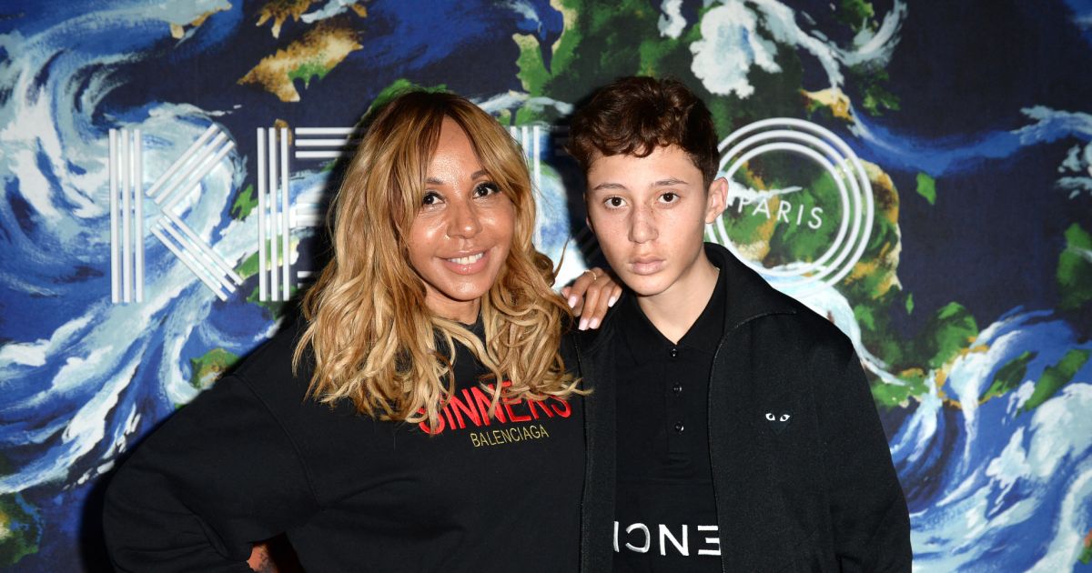 Cathy Guetta et son fils Tim Elvis au défilé Kenzo Homme collection ...