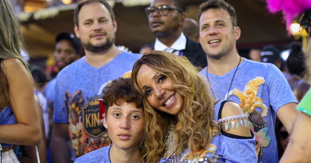 Cathy Guetta et son fils Tim Elvis au défilé des meilleurs écoles de ...