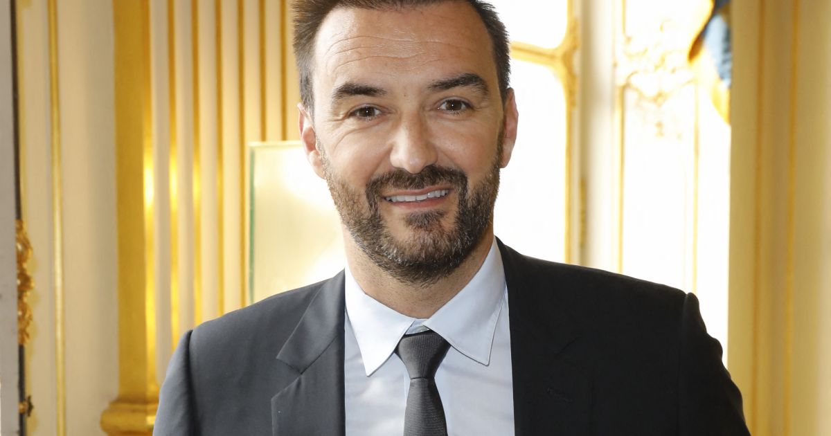 Cyril Lignac se dédouble ! Une statue du célèbre chef sera bientôt ...