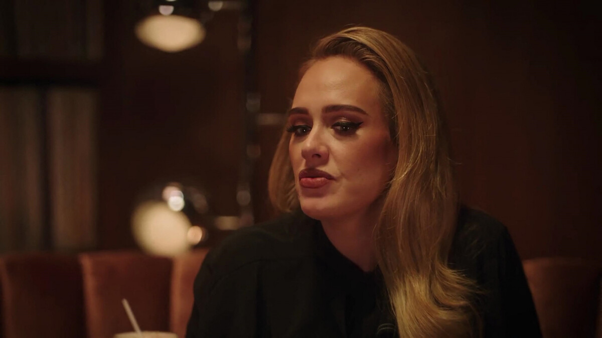 Photo : Adèle se confie dans une interview à Zane Lowe, à l'occasion de ...