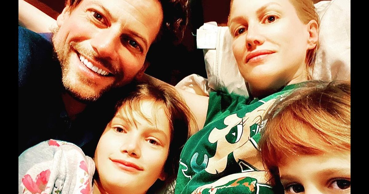 Alice Evans, Ioan Gruffudd et leurs filles Ella et Elsie sur Instagram ...
