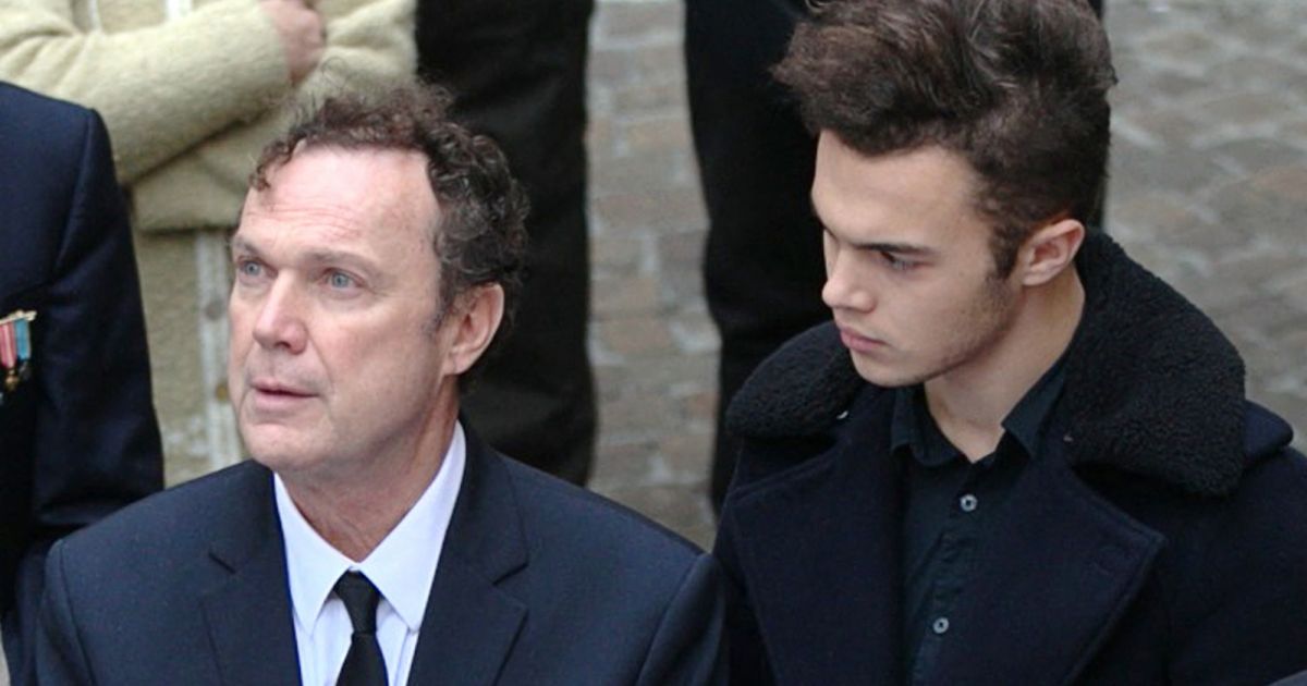 Julien Lepers et son fils Guillaume Lepers - Obsèques de Raymond Lepers ...