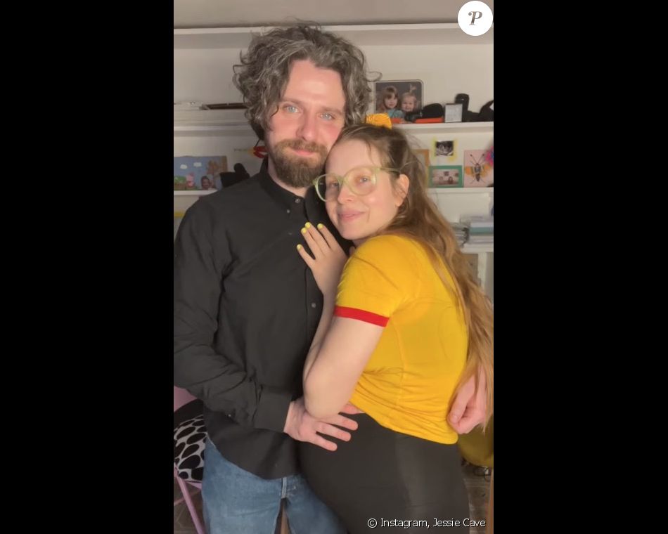 Jessie Cave et son compagnon Alfie Brown. Instagram. Le 7 mars 2022 ... Jessie Cave et son compagnon Alfie Brown. Instagram. Le 7 mars 2022 ...
