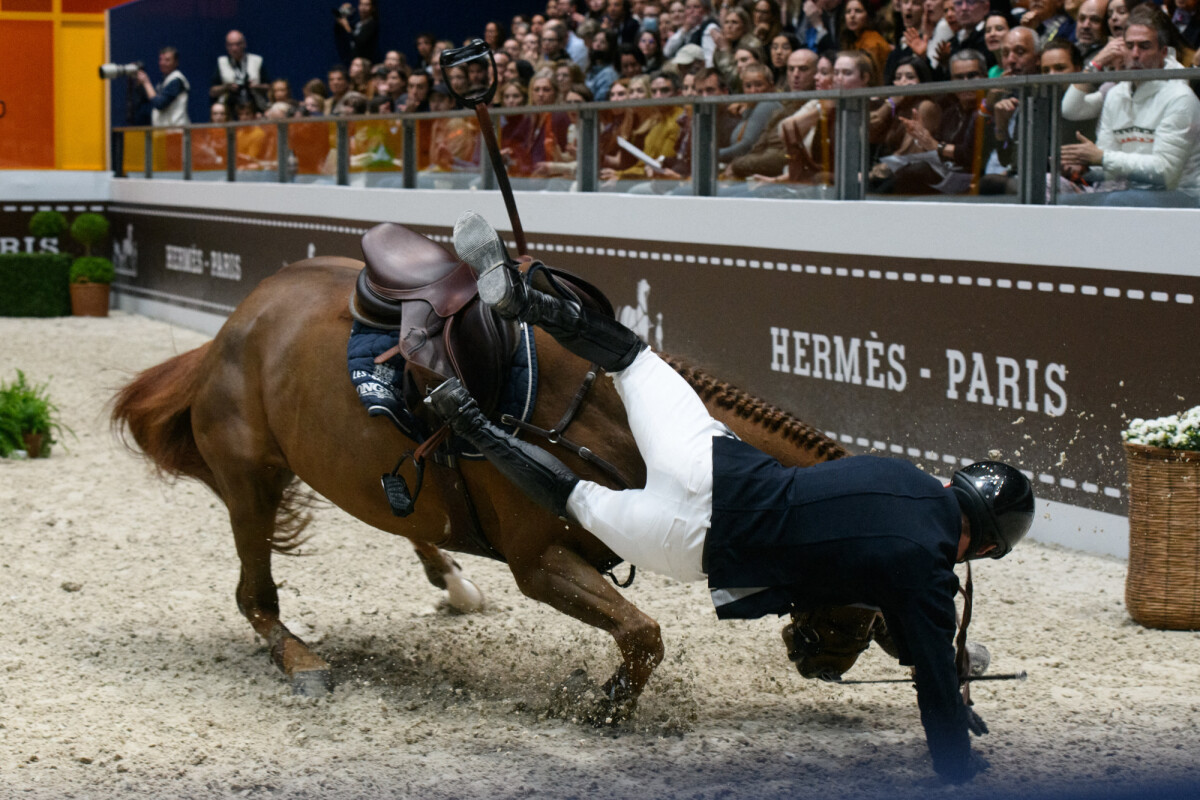 Photo : Bryan Balsiger et Twentytwo des Biches sont tombés pendant le ...