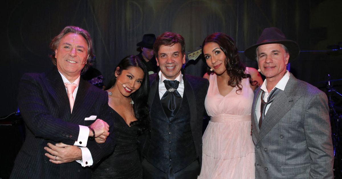 Exclusif - Roberto Alagna (rôle de Al Capone), Anggun (rôle de Lili), l ...
