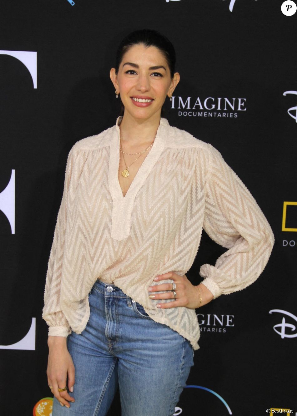 Jamie Gray Hyder - Première du film We Feed People à New York le 3 mai ...