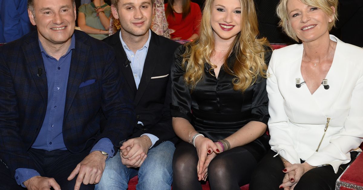 Pierre Sled, Nicolas Sled, Valentine Sled et Sophie Davant ...