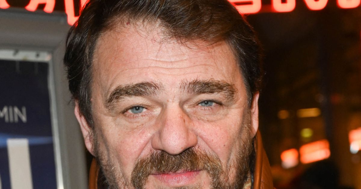Thierry Godard présente son fils Lino : Tatoué et rock... découvrez ce ...