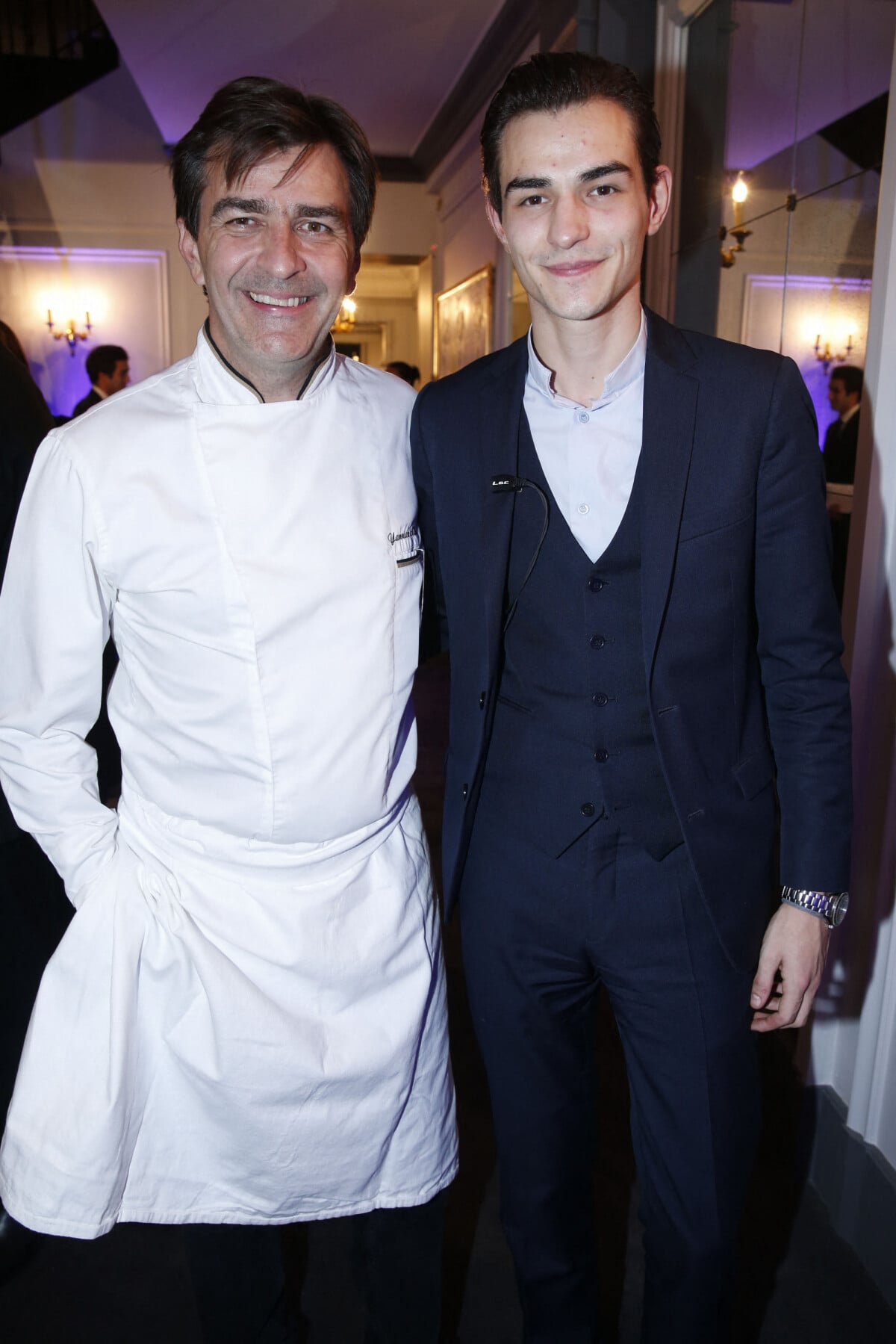 Photo : Le chef cuisinier du Pavillon Ledoyen Yannick Alléno et son ...