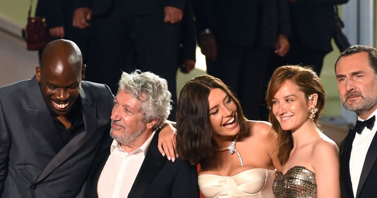 Doria Tillier, Jean-Pascal Zadi, Alain Chabat, Adèle Exarchopoulos ...