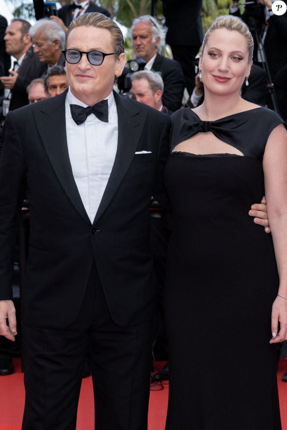 Benoît Magimel et sa femme Margot Pelletier - Montée des marches du ...