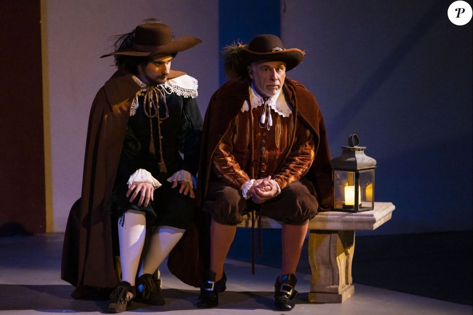 Louis Perrin et Francis Perrin - Représentation de la pièce L'école des ...