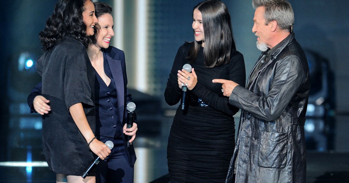 Florent Pagny, Anne Sila, Marghe et Marina Kaye - Surprises ...