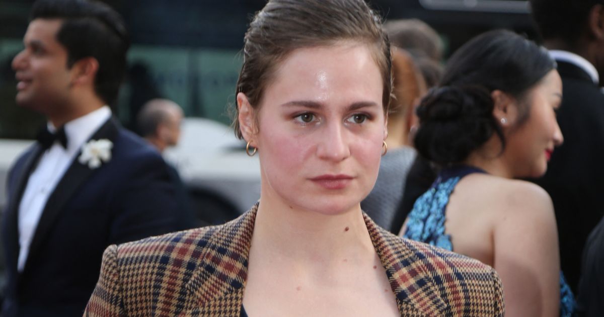 Héloïse Letissier (Christine and the Queens) - Arrivée au gala d ...