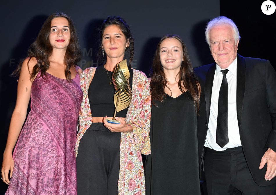 Romane Gueret, Lise Akoka, Mallory Wanecque et André Dussollier ...
