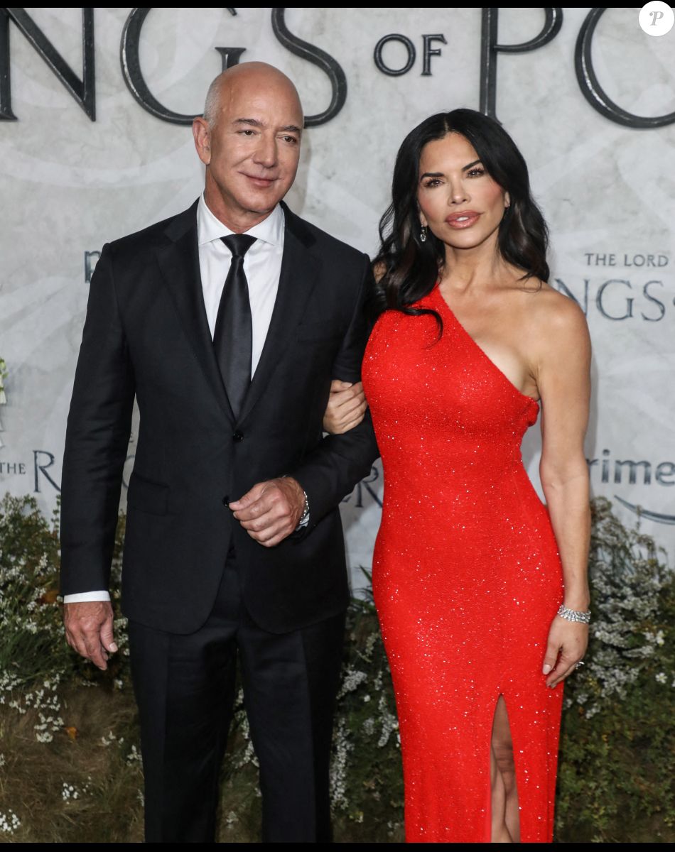 Patrice Evra, Jeff Bezos et sa compagne... Du beau monde pour l'avant ...
