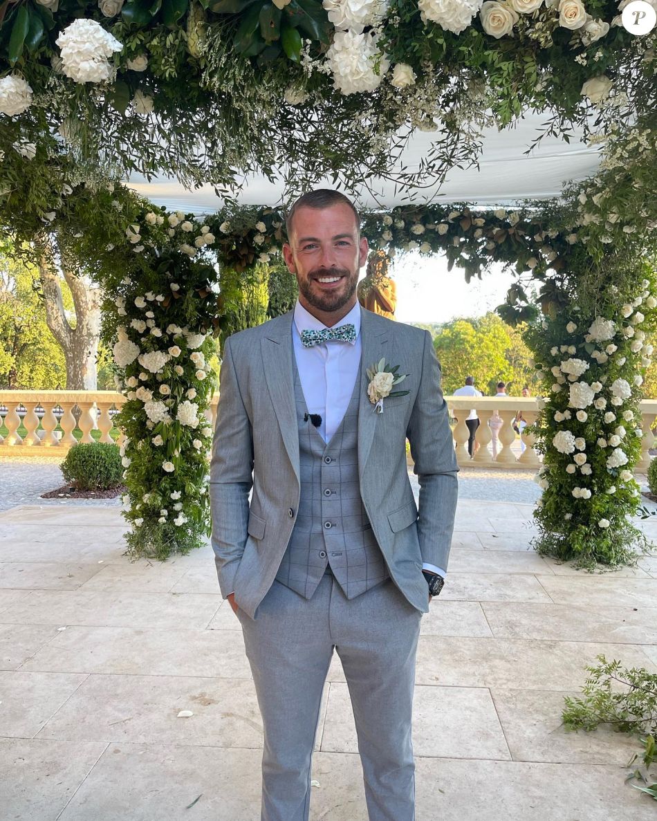 Julien Bert au mariage de Nikola Lozina et Laura - Purepeople