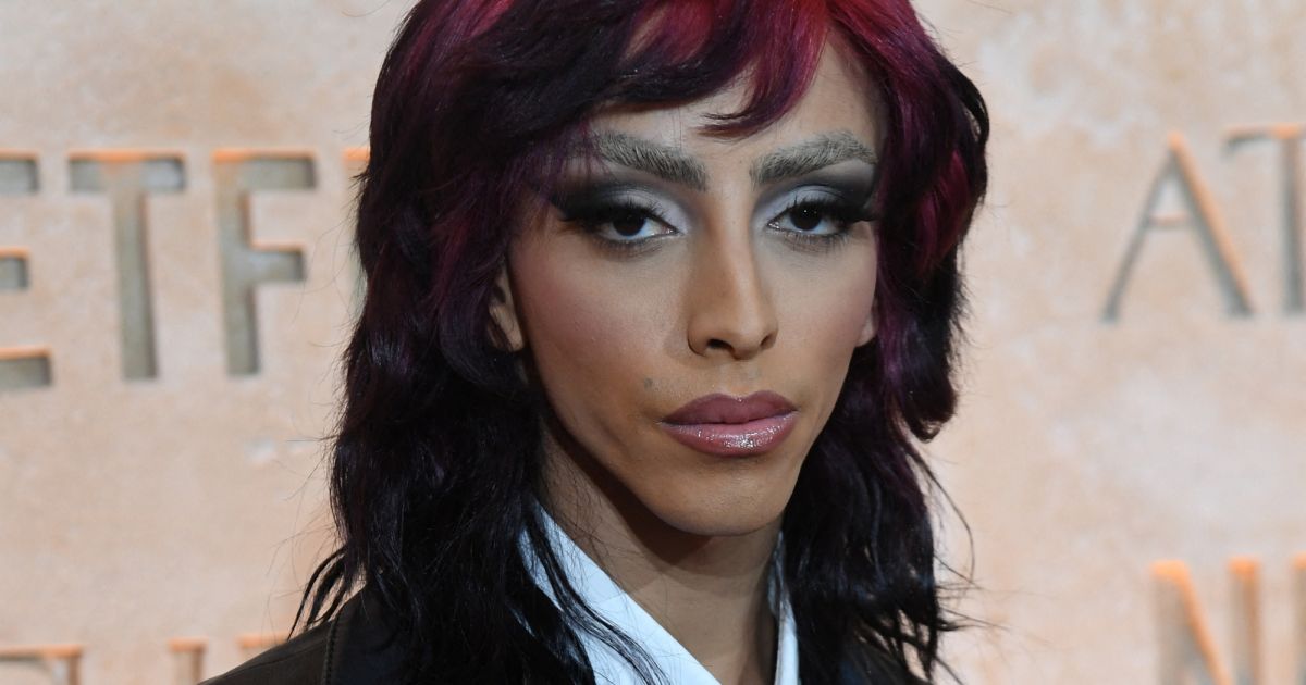 Bilal Hassani - Avant-première du film Athena à la salle Pleyel à Paris ...