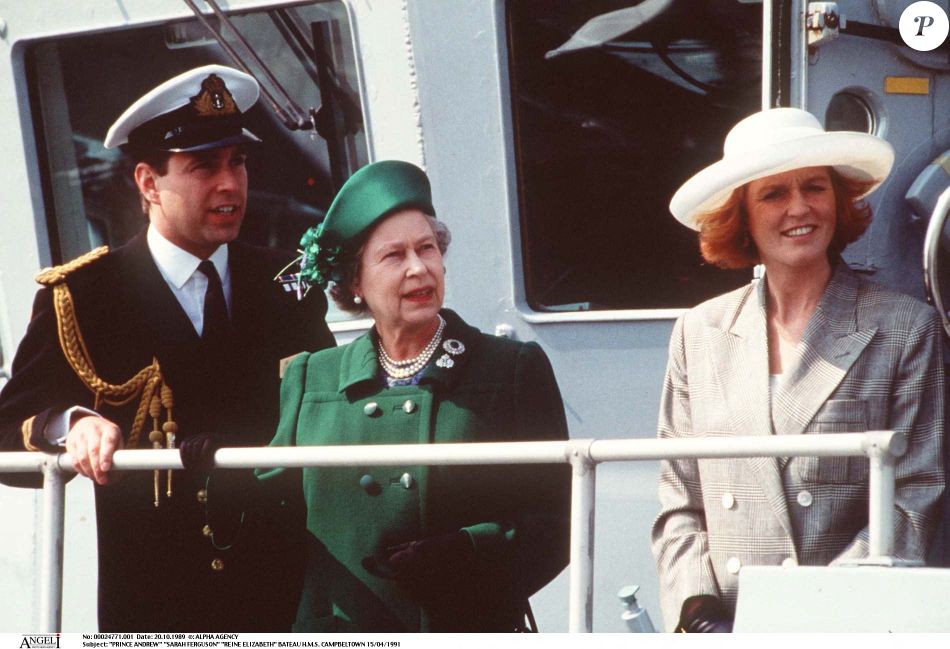 Sarah Ferguson en 1991 avec la reine Elizabeth II - Purepeople