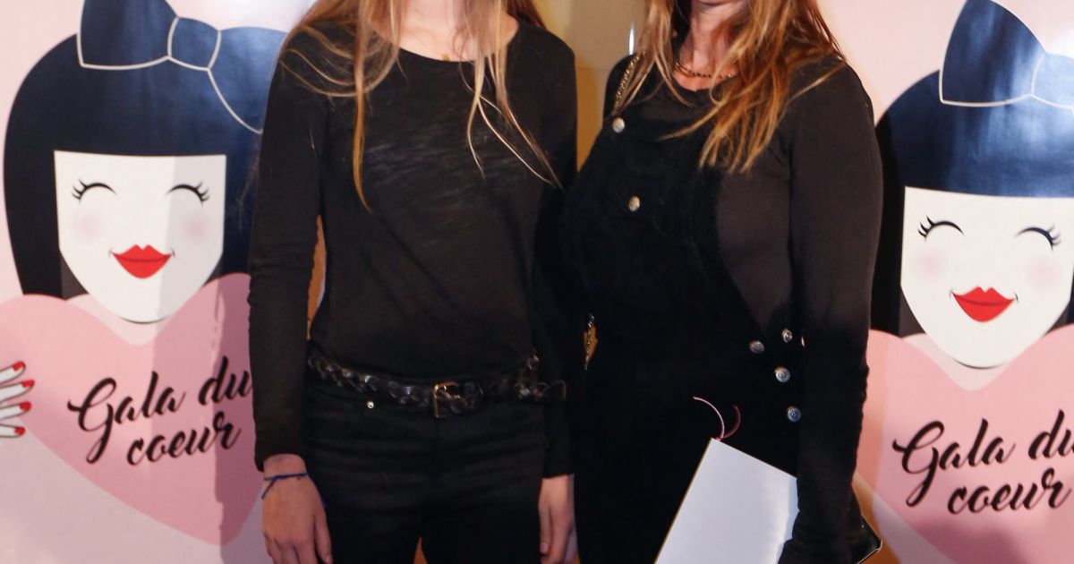 Agathe de La Fontaine et sa fille Zoé (fille d'Emmanuel Petit) - Gala ...