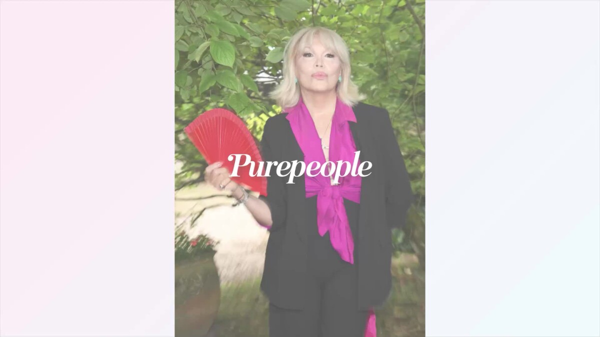 Vidéo : Amanda Lear s'affiche en très bonne compagnie : cet homme ultra ...