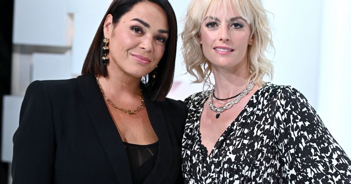 Exclusif - Lola Dewaere et Sara Mortensen - Enregistrement de l ...