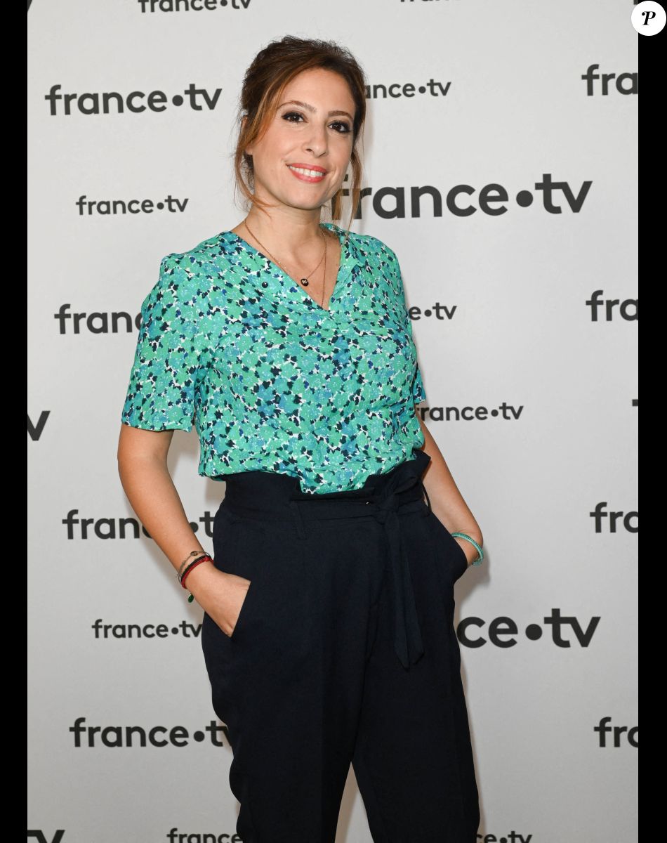 Léa Salamé Belle Mère Chahutée Le Fils De 11 Ans De Son Compagnon Raphaël Glucksmann L