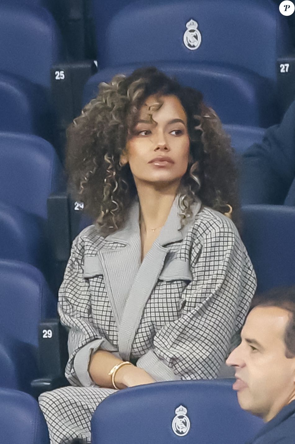 Jordan Ozuna La Compagne De Karim Benzema Assiste Au Match De Football Du Groupe F De La Ligue