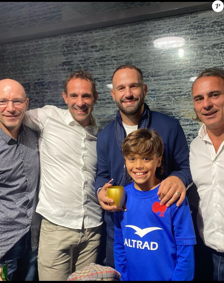 Frédéric Michalak : Très rare photo de ses enfants Jason, Hugo et ...