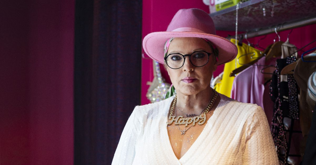 Laurence Boccolini dans les backstage de l'enregistrement de l'émission ...