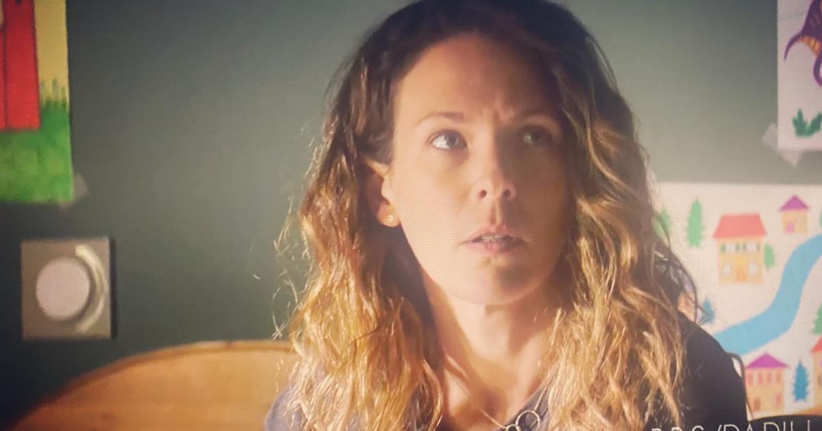 Lorie sur le tournage de la série Léo Mattéi. Instagram. Le 22 ...