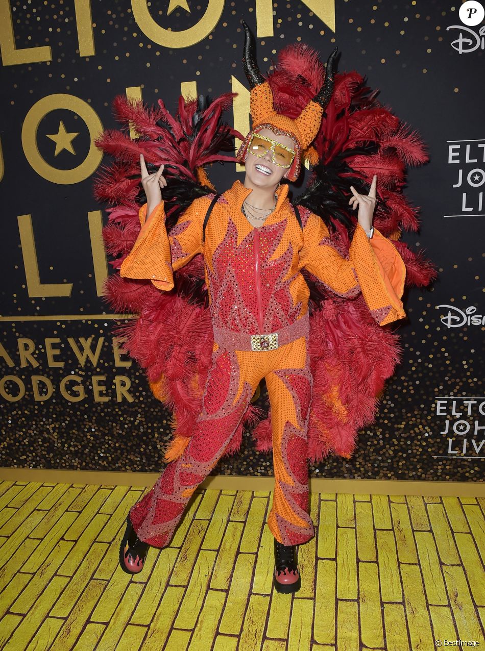 JoJo Siwa au photocall de la soirée de concert Elton John Live ...