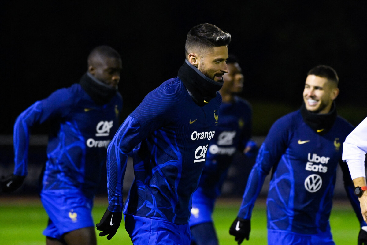 Photo : Olivier Giroud ( France ) - - Entraînement de l'équipe de France de football avant le ...