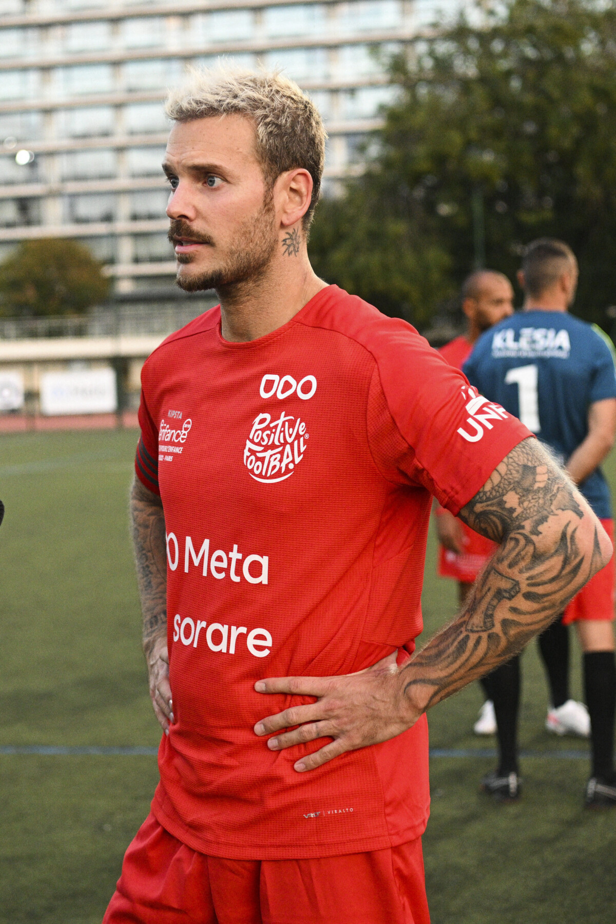 Photo : M. Pokora (Matt Pokora) - Match de football caritatif entre le ...