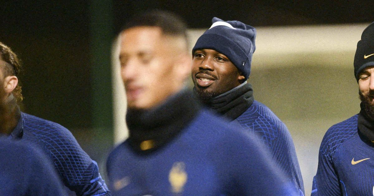 Karim Benzema, Marcus Thuram lors de l'entraînementde l'équipe de ...