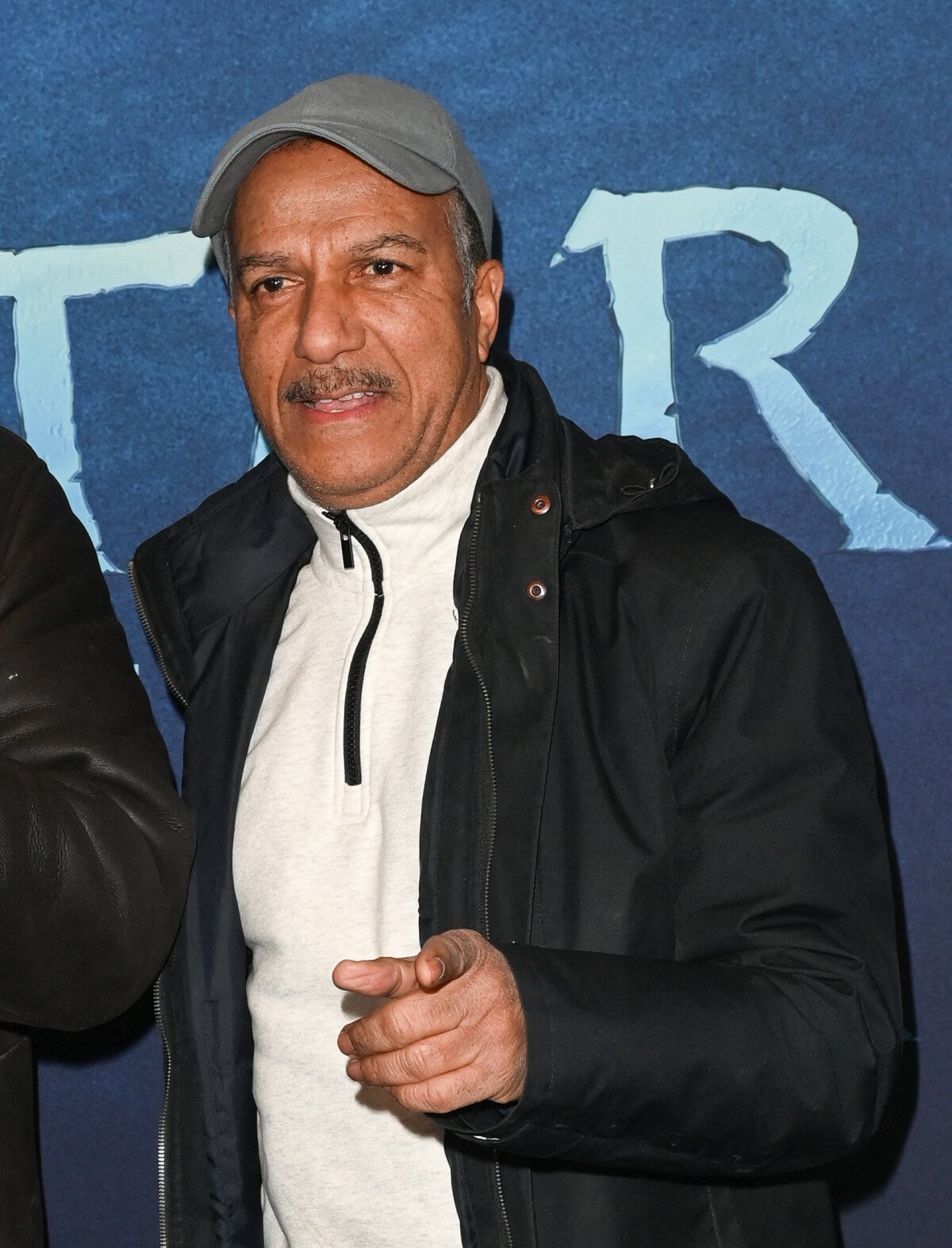 Photo : Pascal Legitimus à la première du film "Avatar: La Voie de l ...