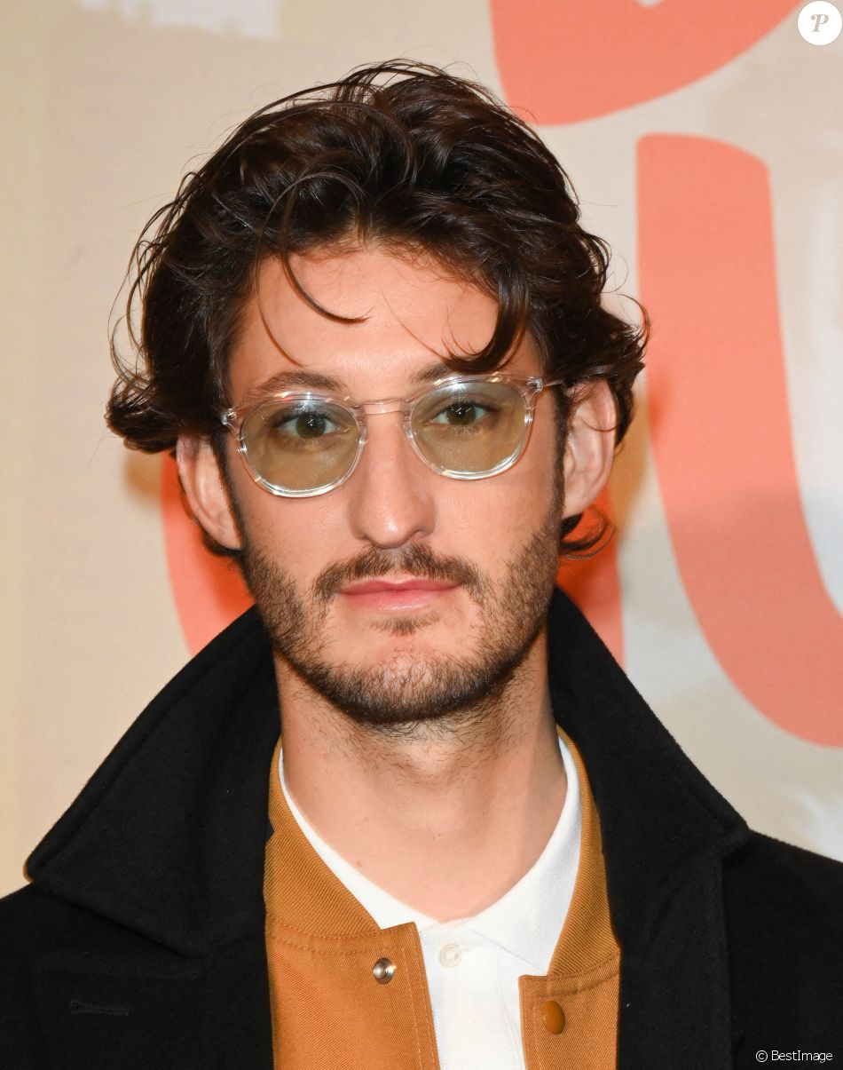 Pierre Niney - Avant-première du film Les Bad Guys au cinéma Publicis à ...