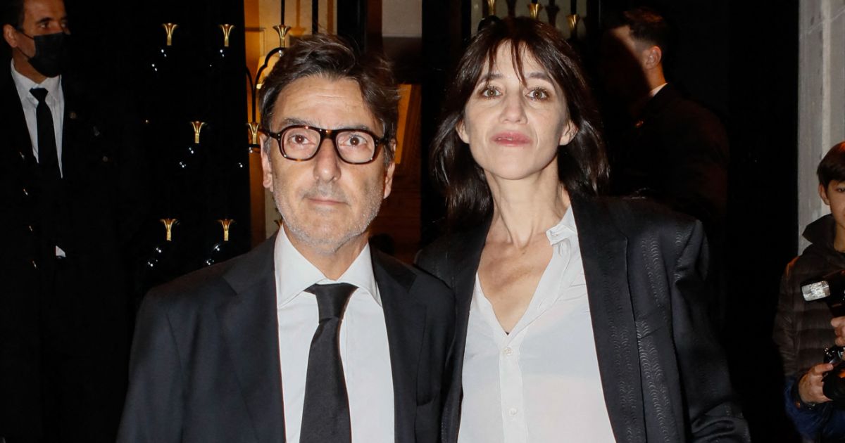 Yvan Attal et sa compagne Charlotte Gainsbourg - 10e édition du Global Gift Gala 2022 au Four ...