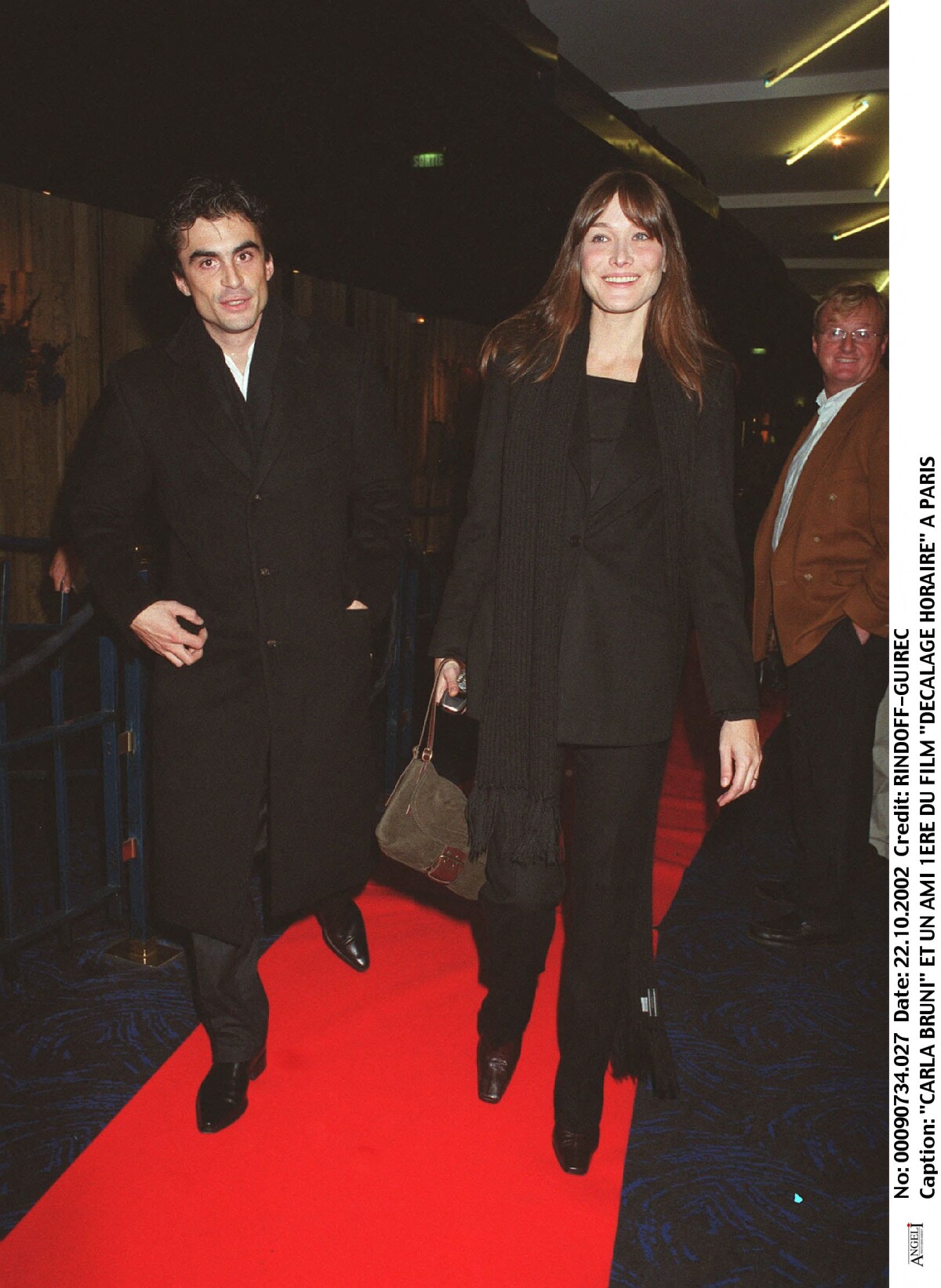 Photo : Carla Bruni et Raphaël Enthoven à Paris en 2002 - Purepeople
