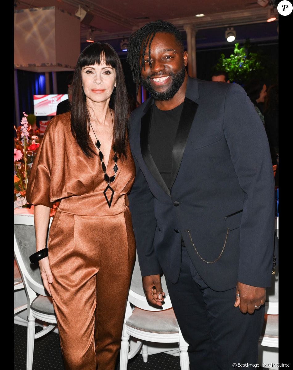 Mathilda May est mariée ! L'actrice est devenue "Mme Johnson", annonce ...