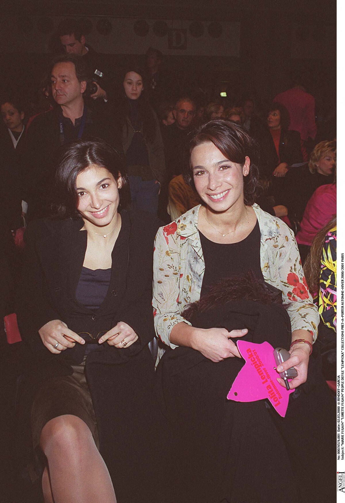 Photo : Marie et Laurette Fugain - Défilé de mode Lolita Lempicka ...