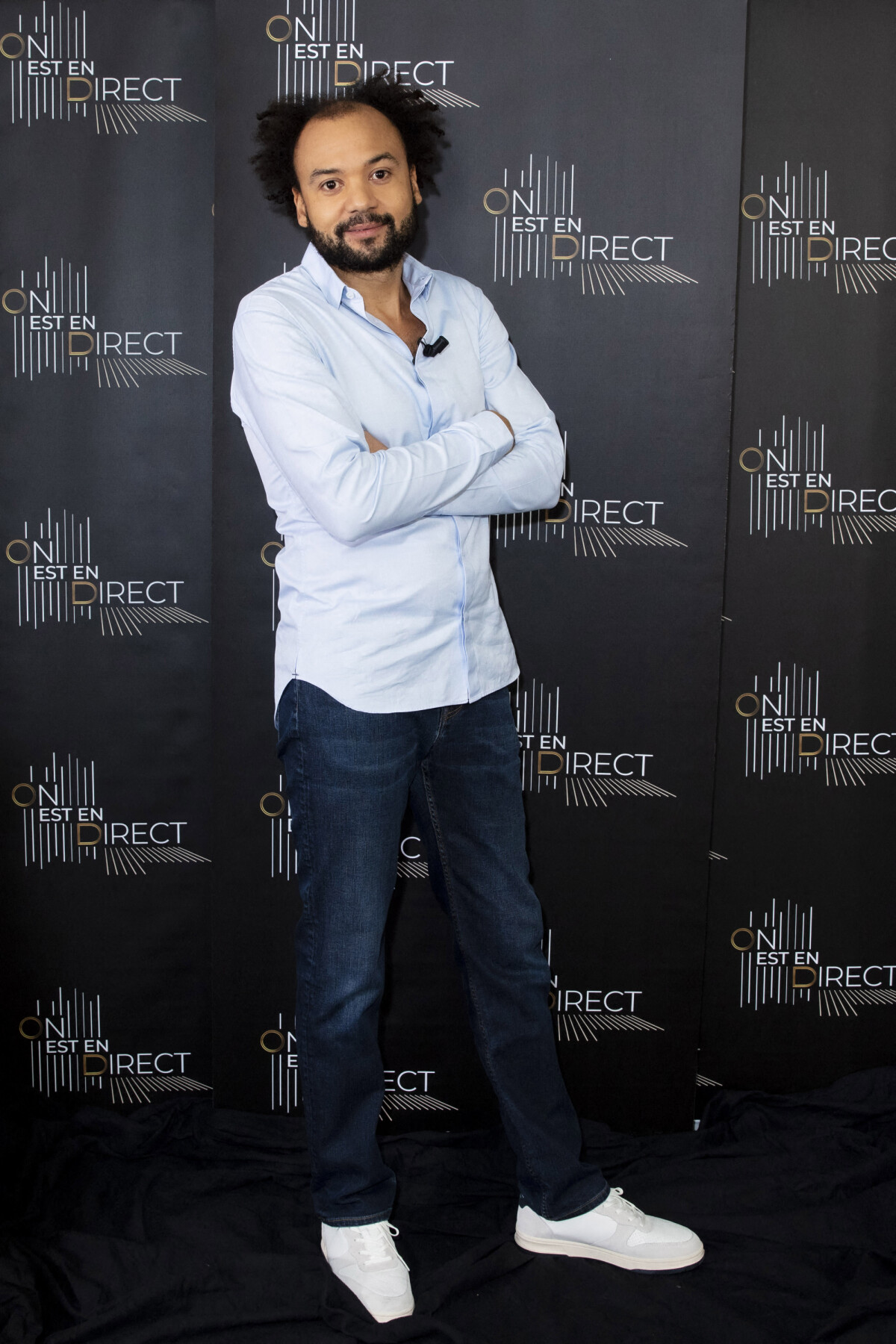 Photo : Exclusif - Fabrice Eboué en backstage de l'émission On Est En ...