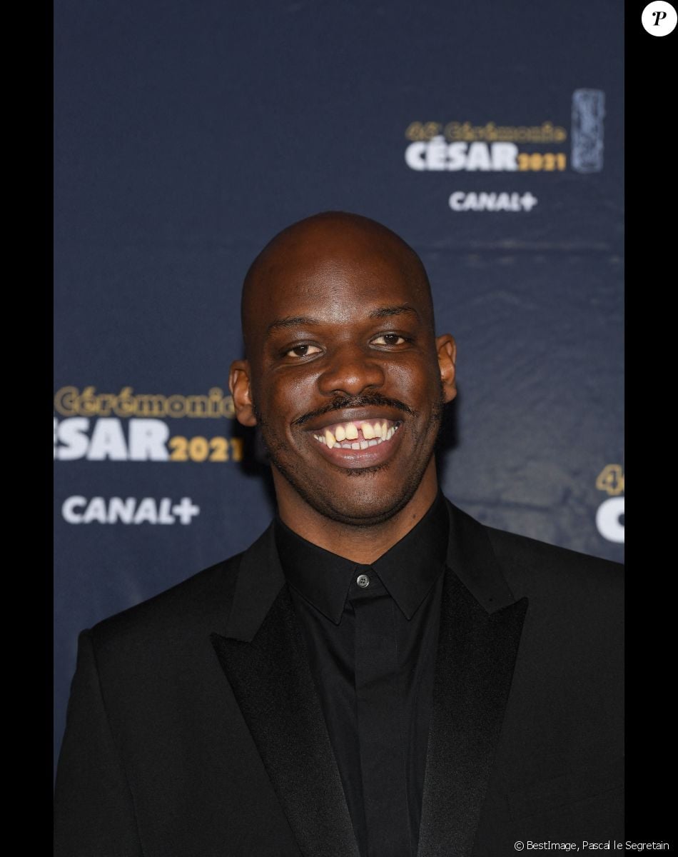 Jean-Pascal Zadi avoue avoir retouché ses dents, mais pas comme "Tom ...